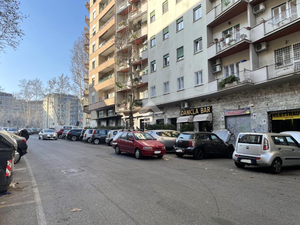 Negozio in vendita a Roma