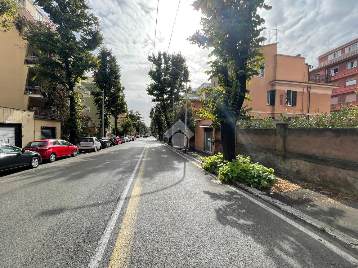 Negozio in vendita a Roma