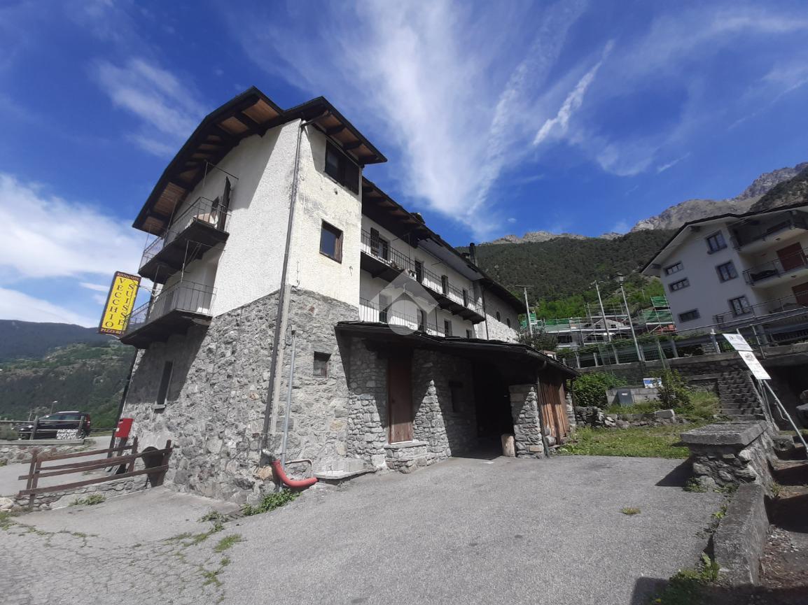 Appartamento in vendita a Valpelline