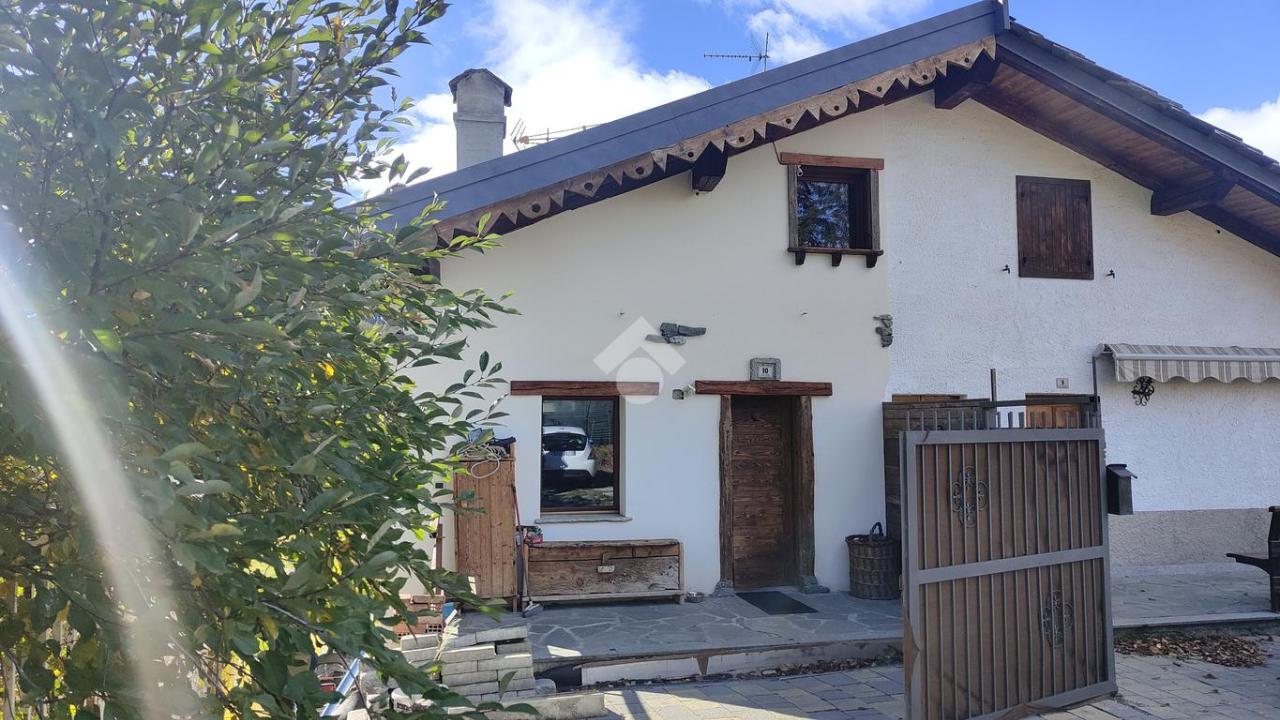 Casa indipendente in vendita a Gressan