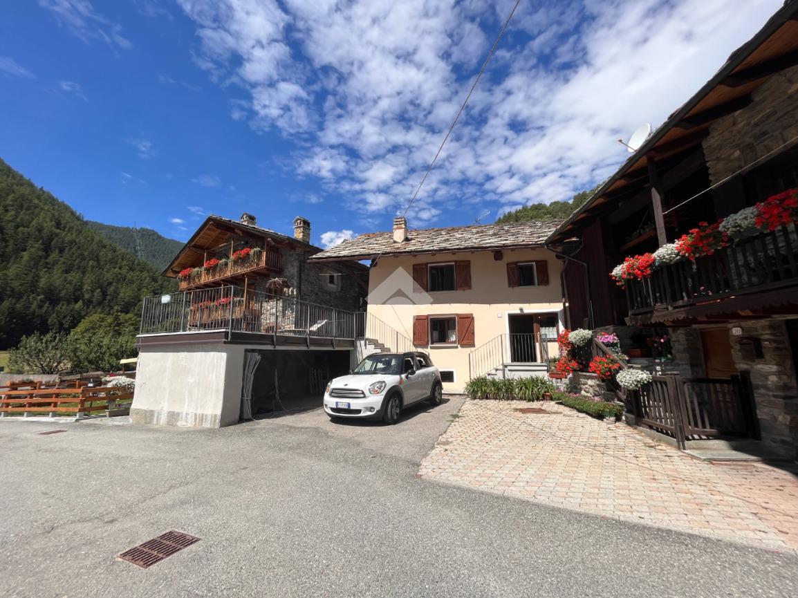 Casa indipendente in vendita a Saint Rhemy En Bosses