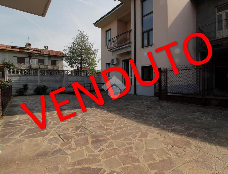 Casa indipendente in vendita a Cerro Maggiore