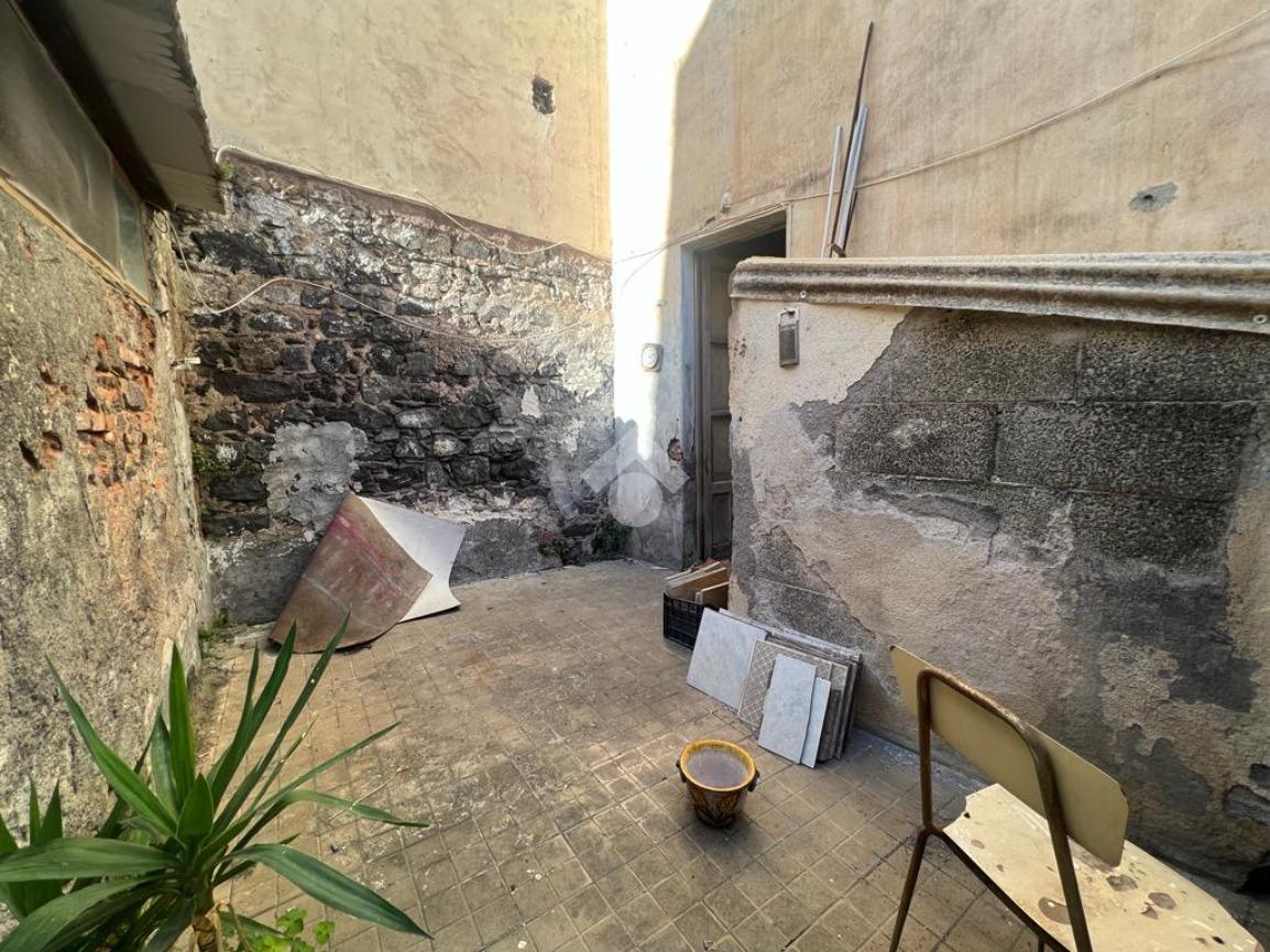Box in vendita a Catania