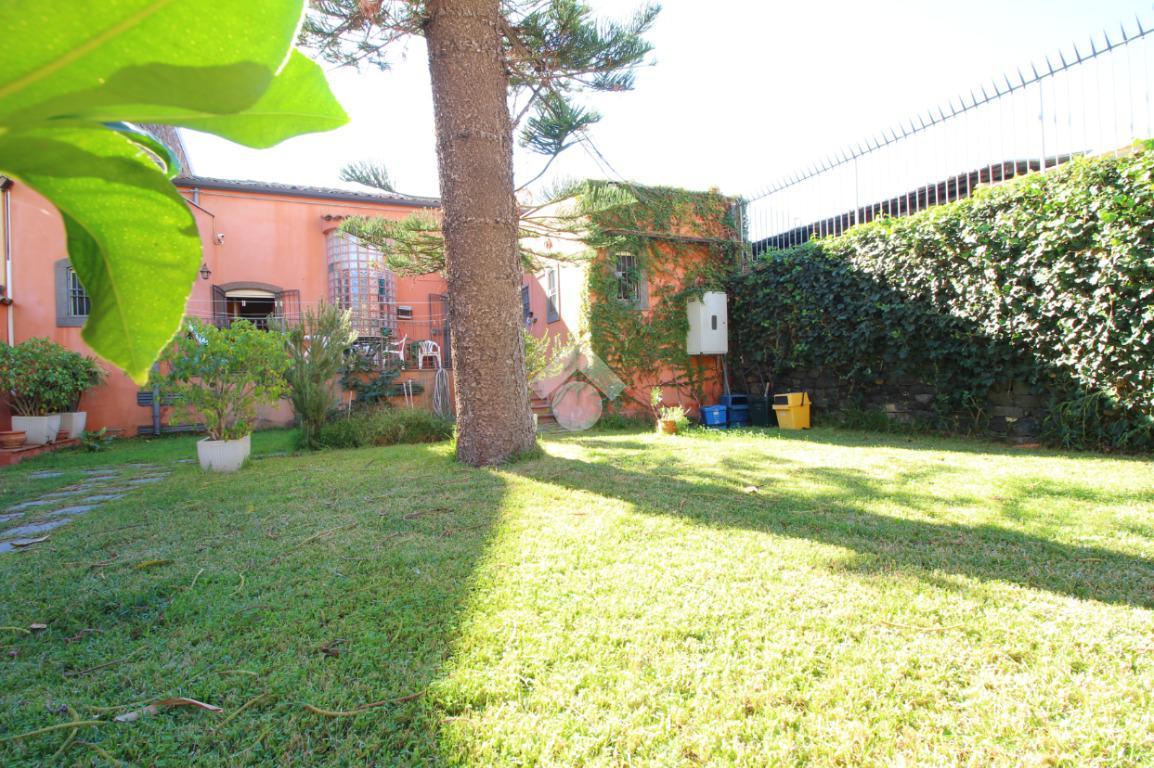 Casa indipendente in vendita a Catania