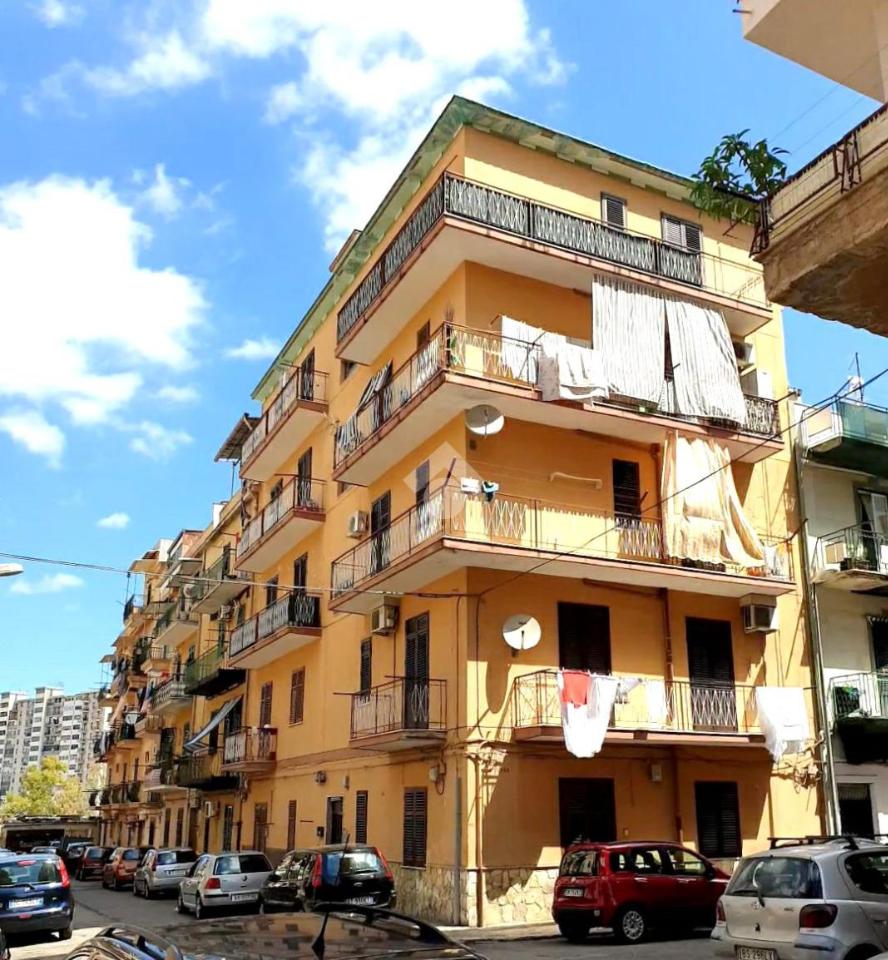 Trilocale in Via Giovanni Gentile 43, Palermo