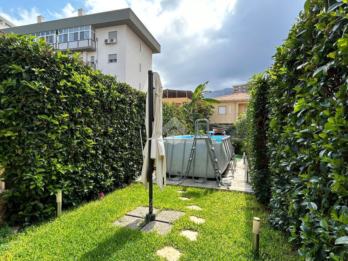 Appartamento in vendita a Palermo
