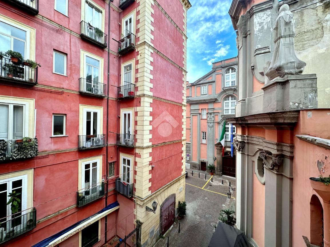 Appartamento in vendita a Napoli