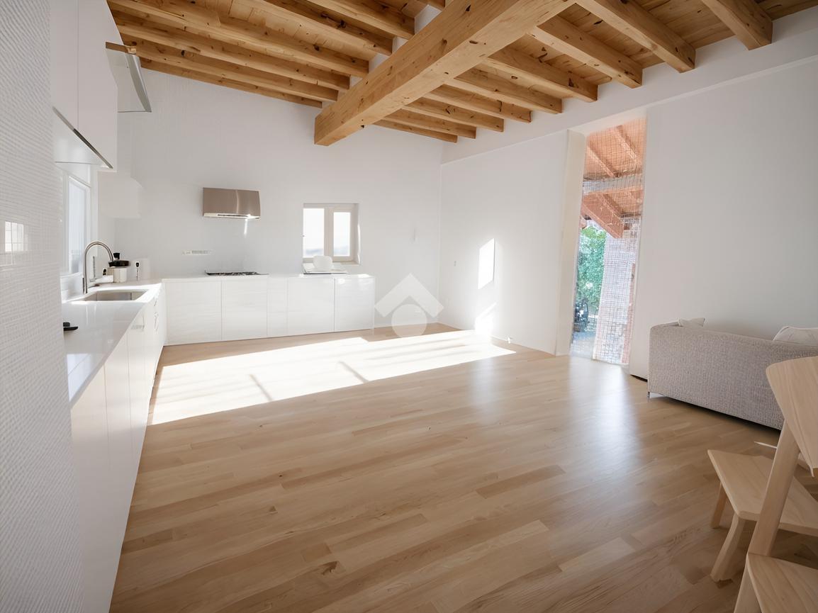 Casa indipendente in vendita a Parma