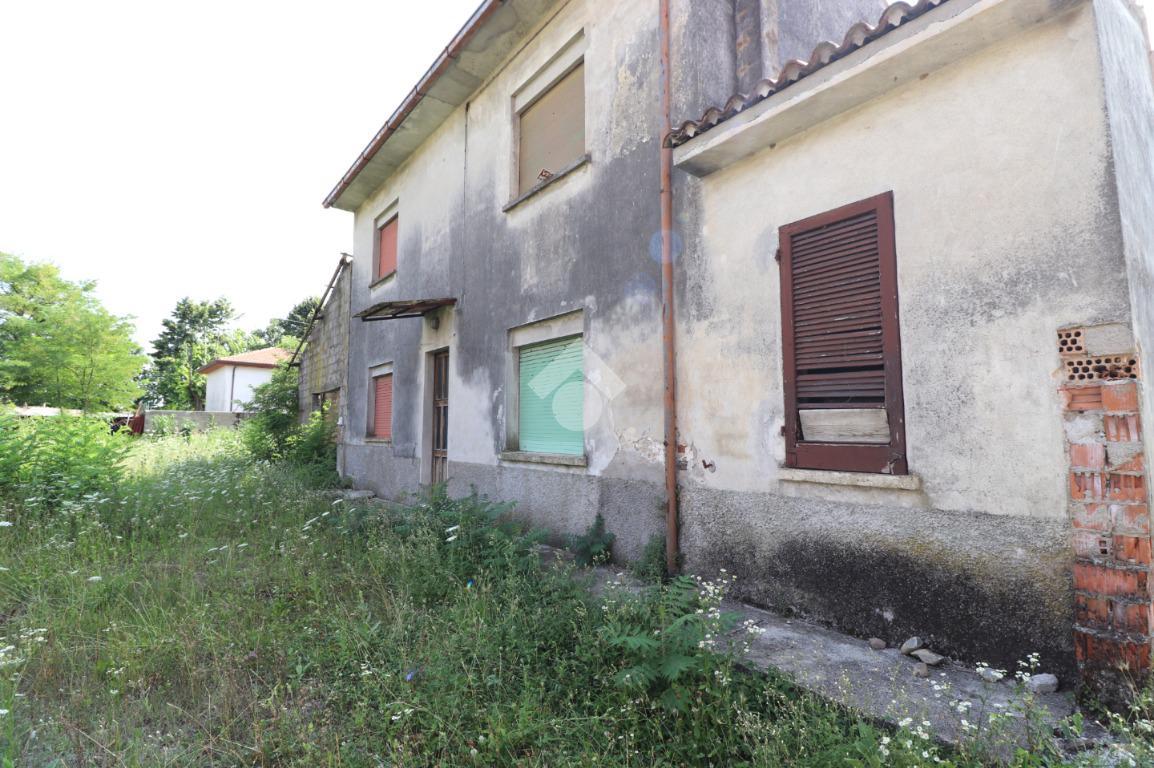 Casa indipendente in vendita a Volta Mantovana