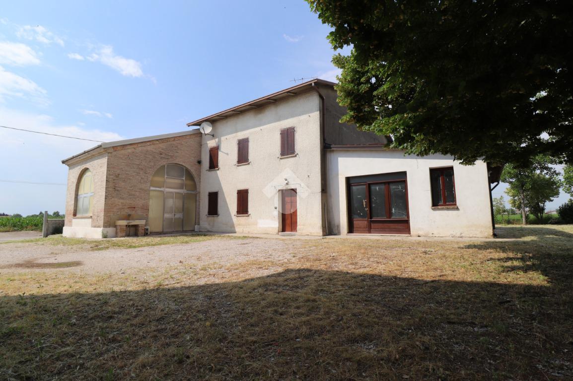 Casa indipendente in vendita a Rodigo