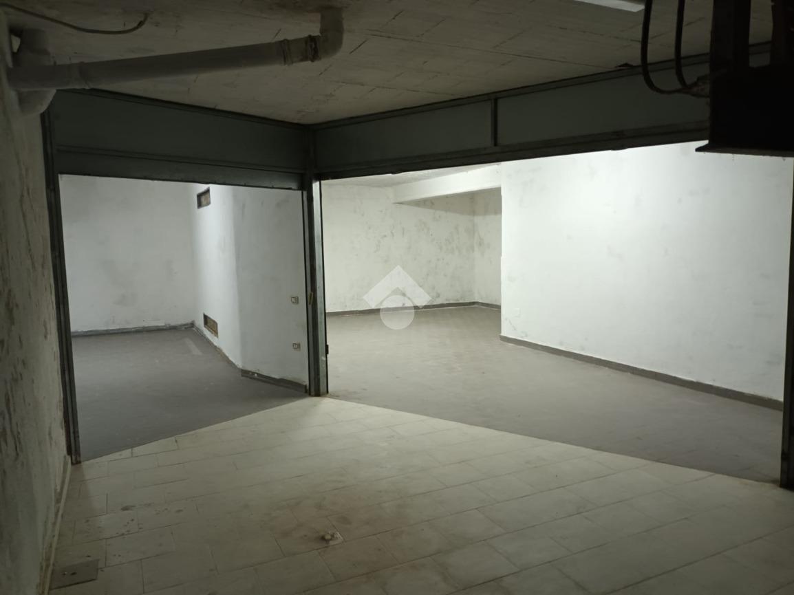 Box in vendita a Aversa