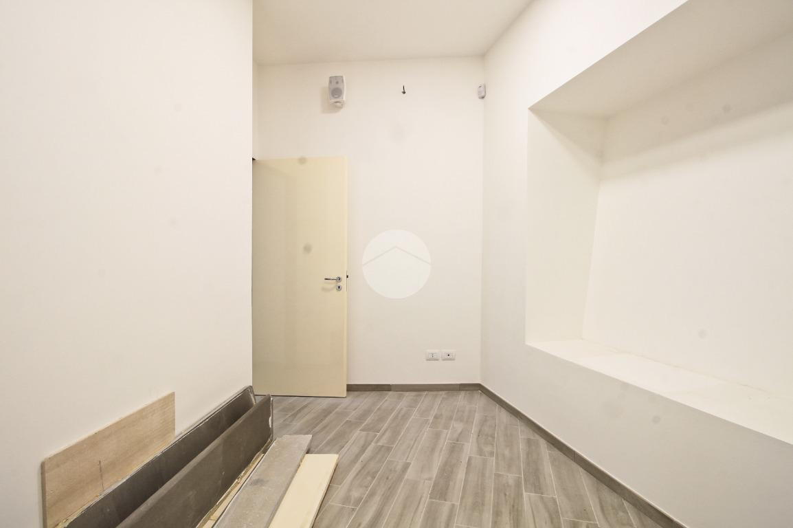 Appartamento in vendita a L'Aquila Foto-12