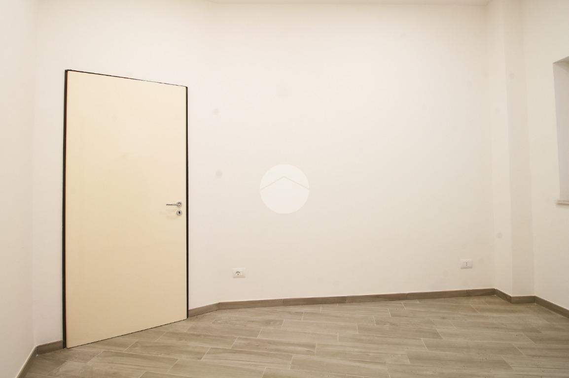 Appartamento in vendita a L'Aquila Foto-16