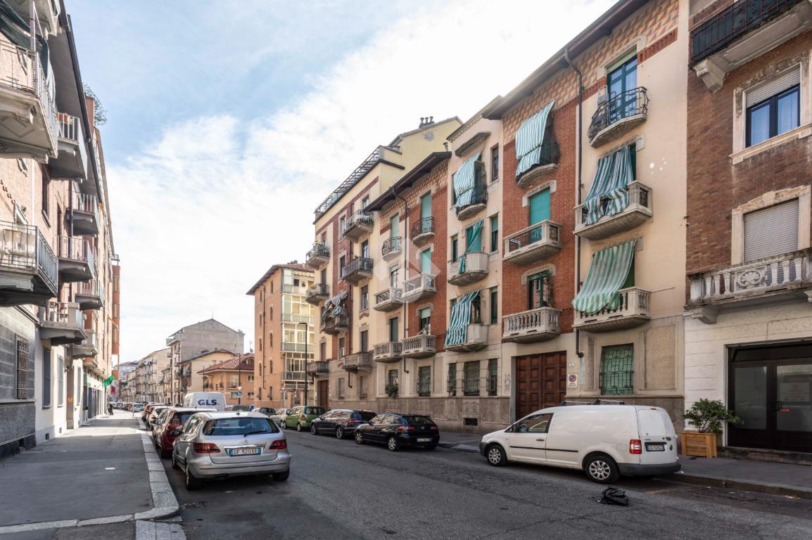 Trilocale in Via Arturo Colautti 5, Torino