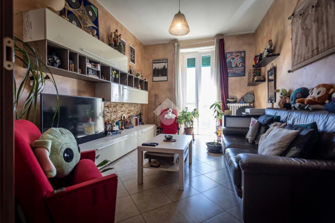 Trilocale in Via Villar 10, Torino