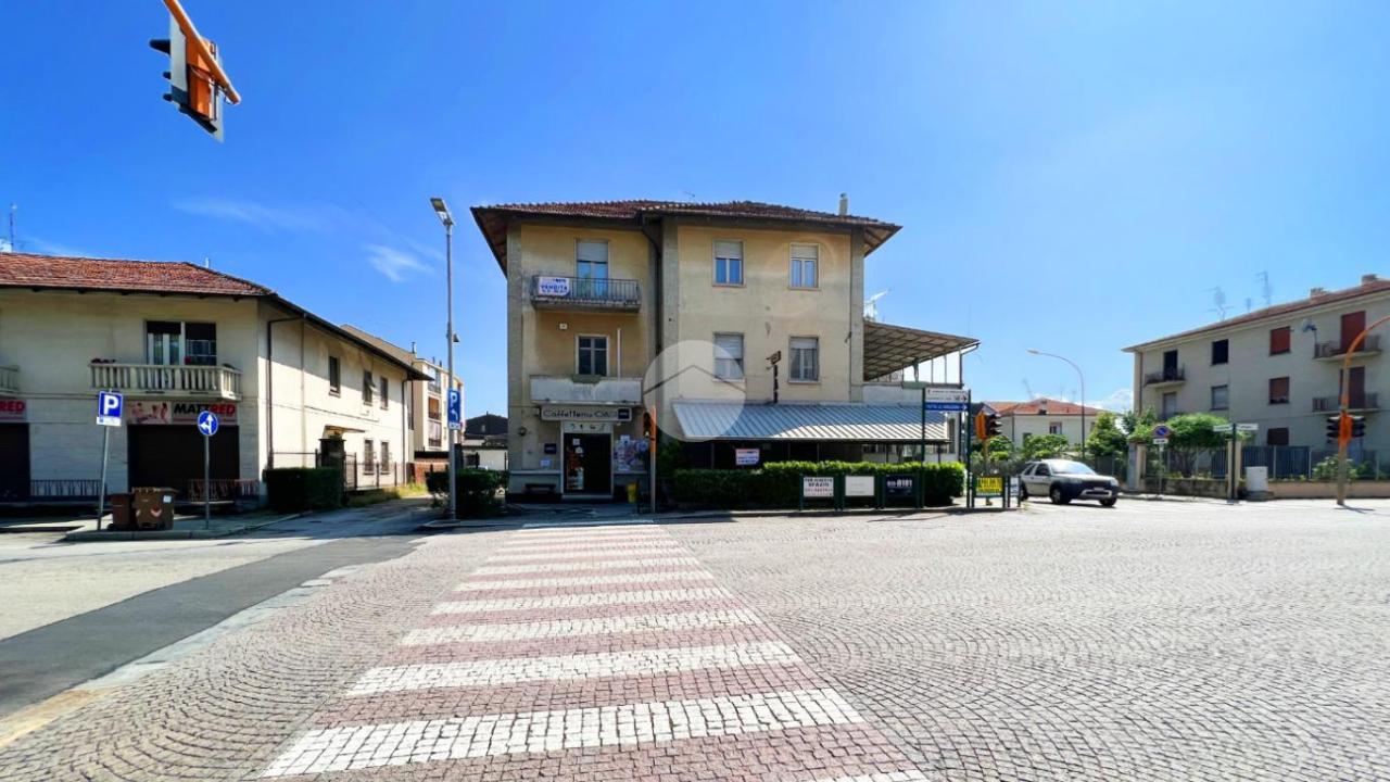Negozio in vendita a Orbassano