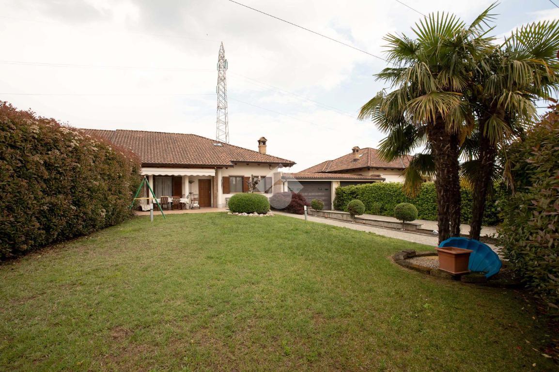 Villa in vendita a San Francesco Al Campo