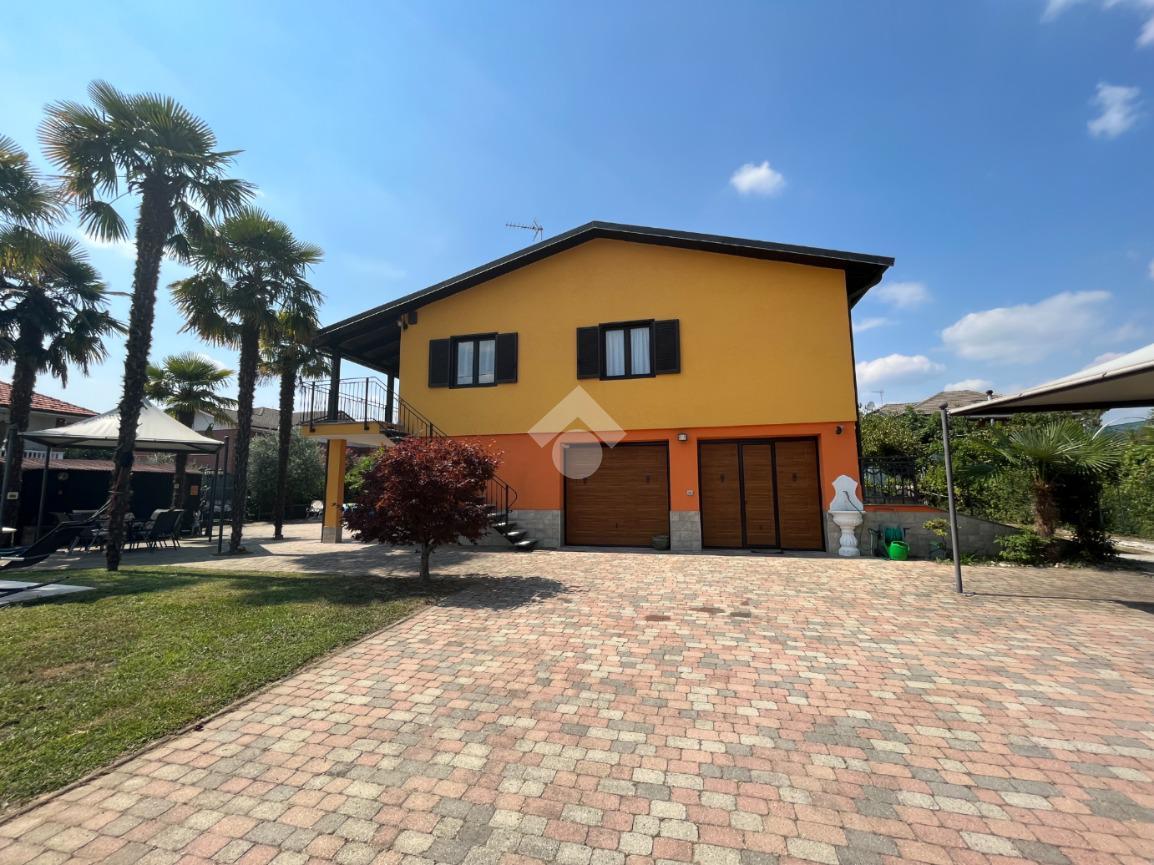 Villa in vendita a San Francesco Al Campo