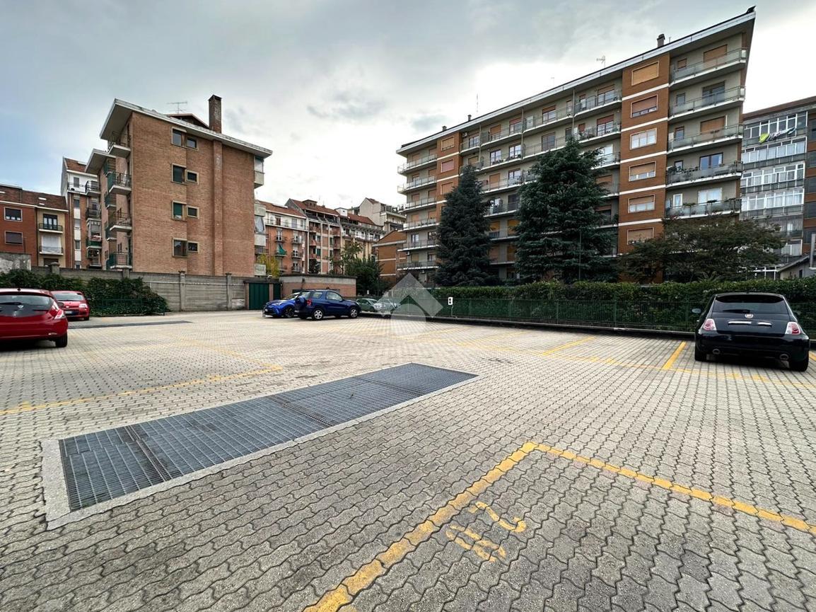 Box in vendita a Torino