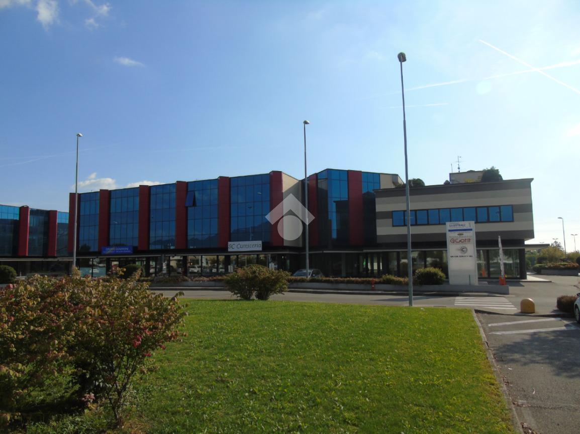 Ufficio in vendita a San Zeno Naviglio