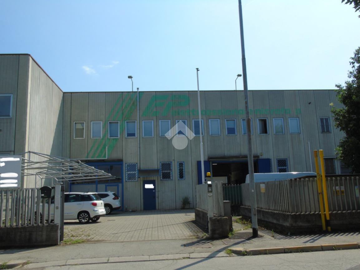 Capannone in vendita a Borgosatollo