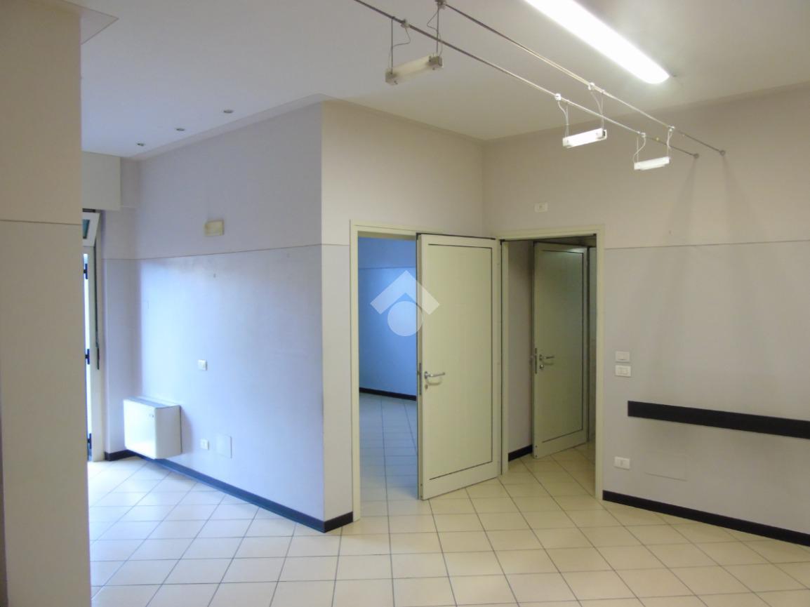 Ufficio in affitto a Borgosatollo