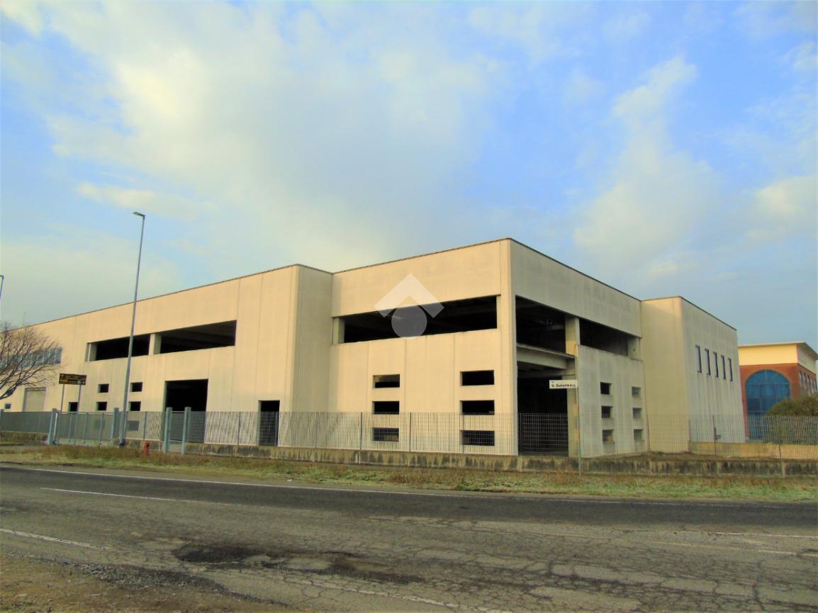 Capannone in vendita a Poncarale