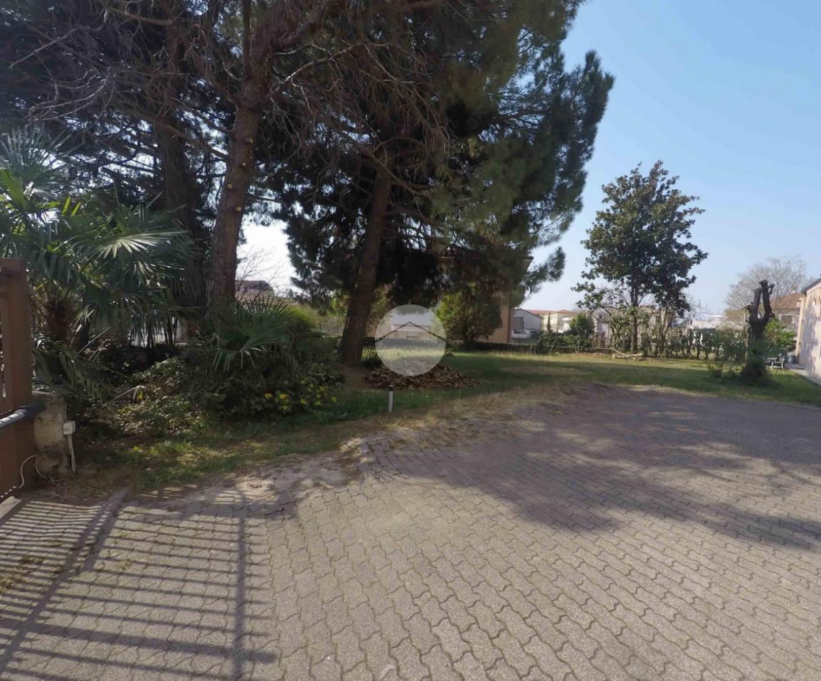 Casa indipendente in vendita a Thiene