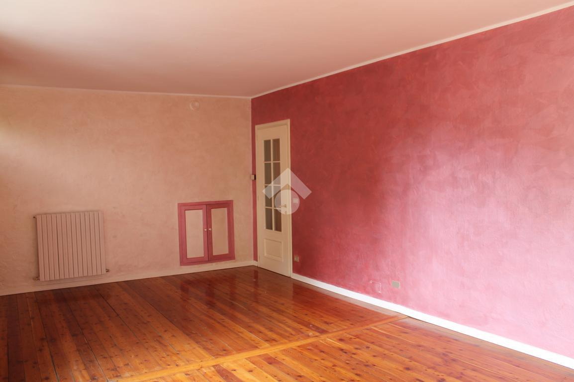 Appartamento in vendita a Valdilana