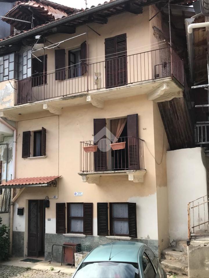 Casa indipendente in vendita a Strona