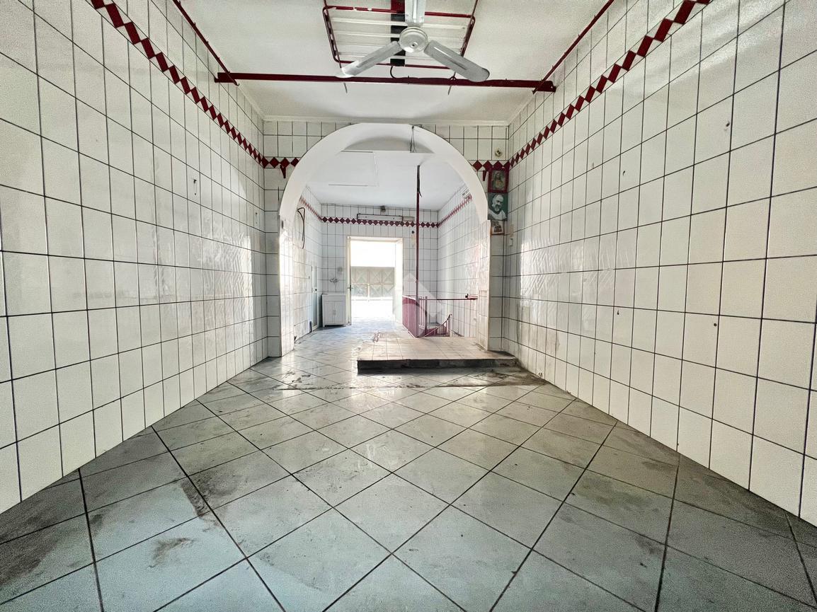 Negozio in affitto a Marano Di Napoli