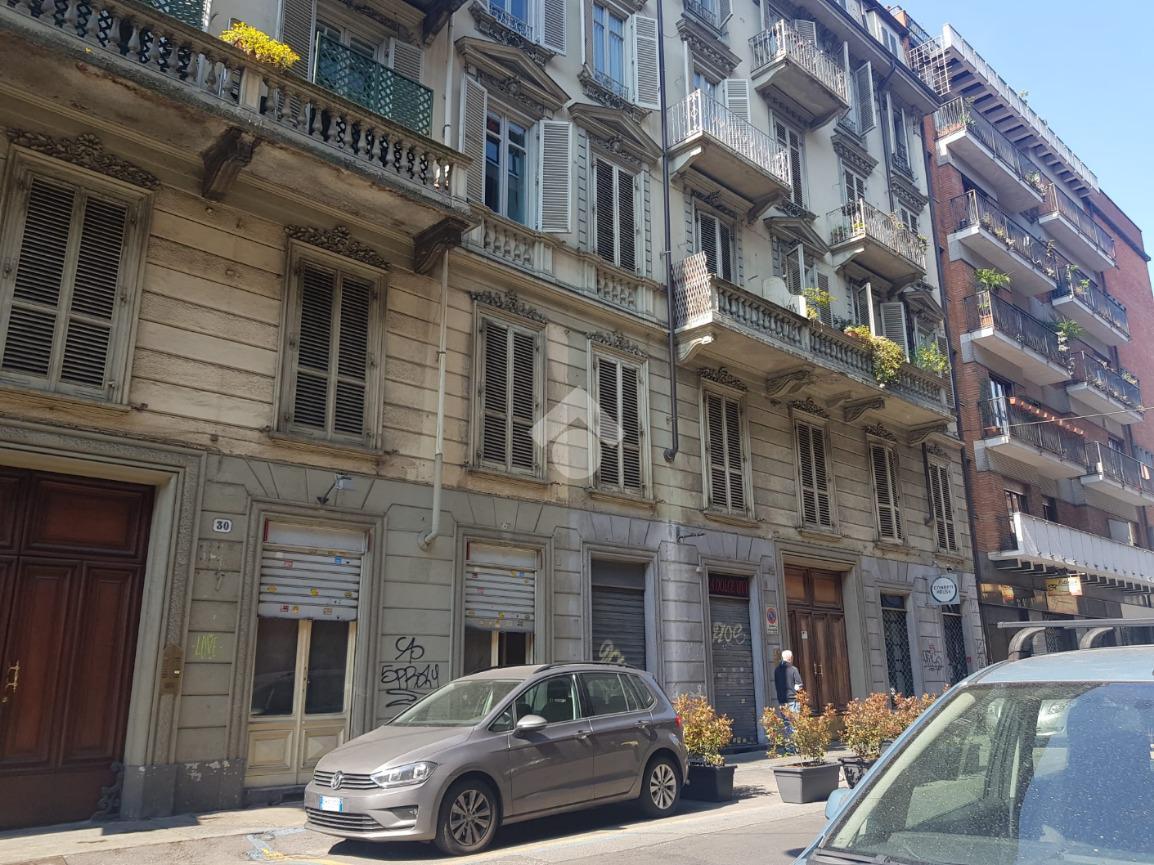 Negozio in affitto a Torino