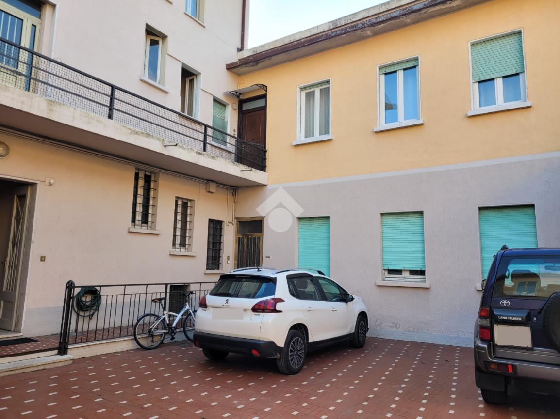 Appartamento in vendita a Brescia