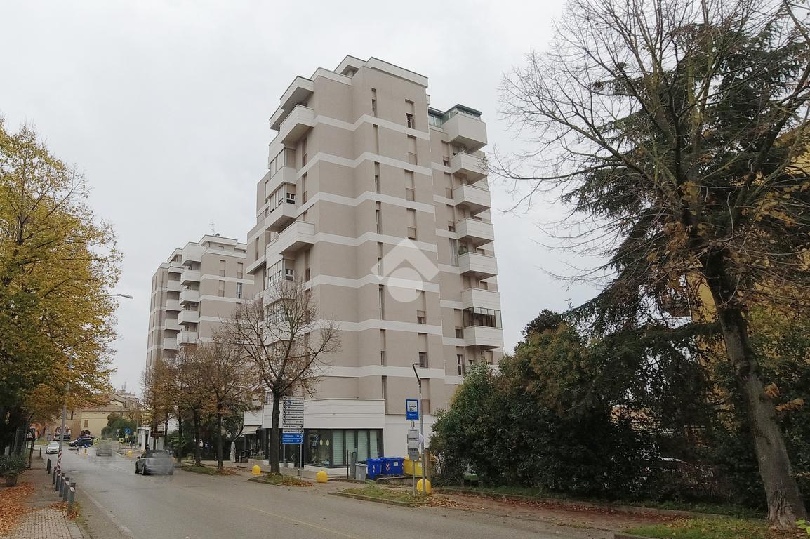 Appartamento in vendita a Cento