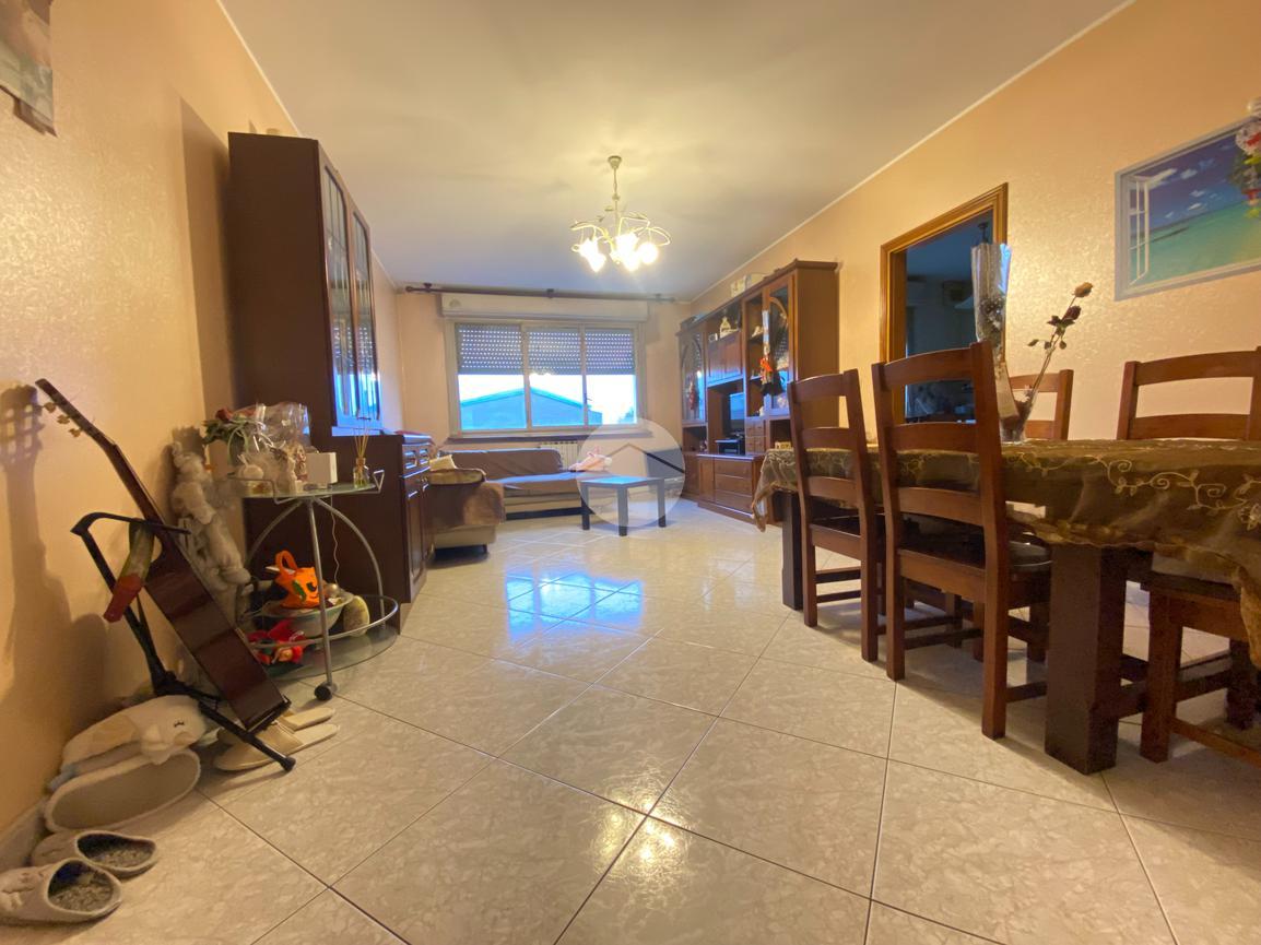 Quadrilocale in Via Monviso 4, Settimo Torinese