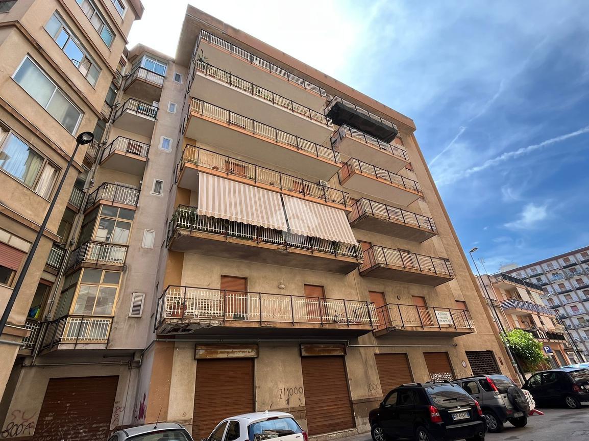 Appartamento in vendita a Palermo