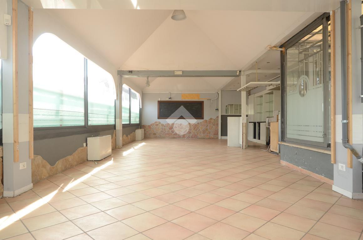 Negozio in vendita a Tivoli