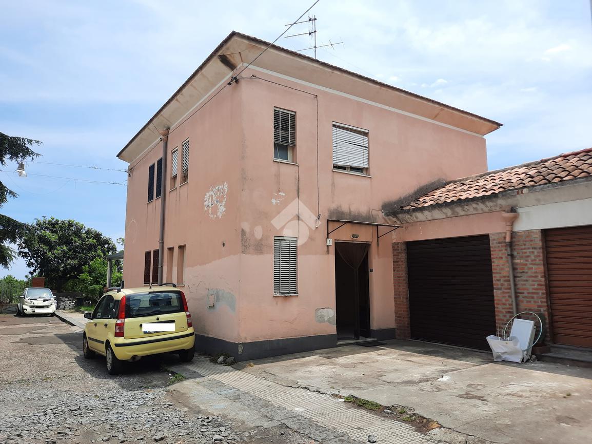 Casa indipendente in vendita a Giarre