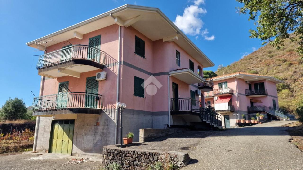 Appartamento in affitto a Aci Sant'Antonio