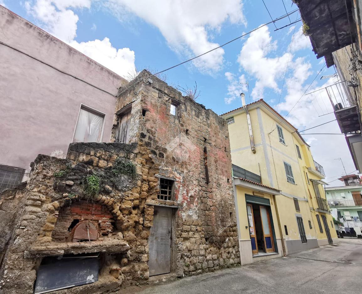 Rustico in vendita a Pomigliano D'Arco