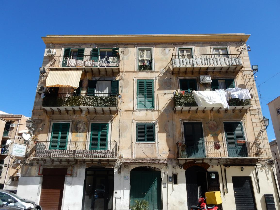 Appartamento in vendita a Palermo