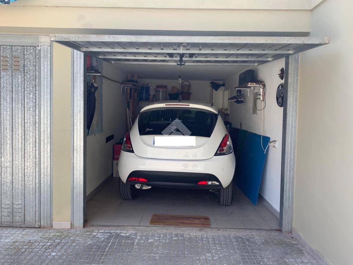 Box in vendita a Alghero