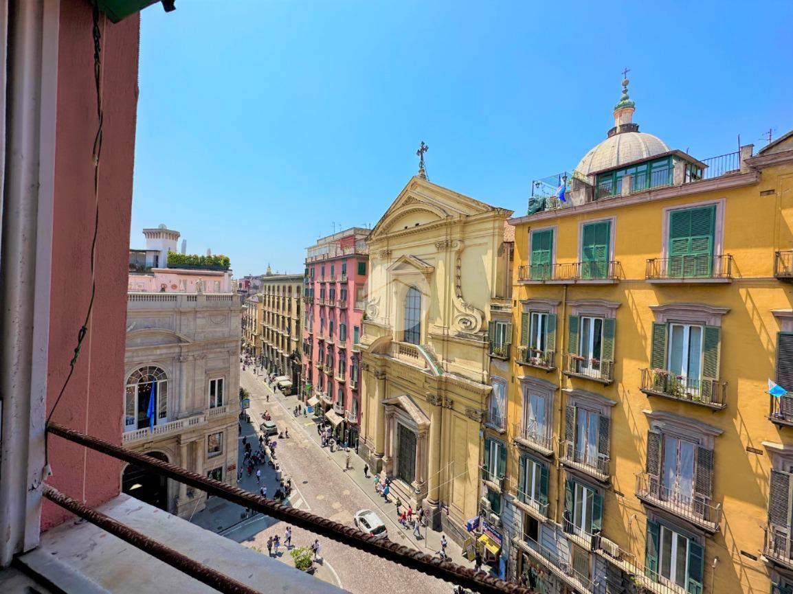 Appartamento in vendita a Napoli