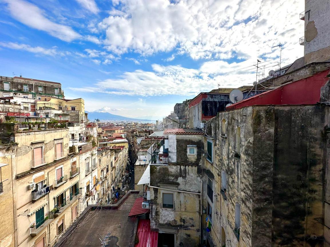Appartamento in vendita a Napoli