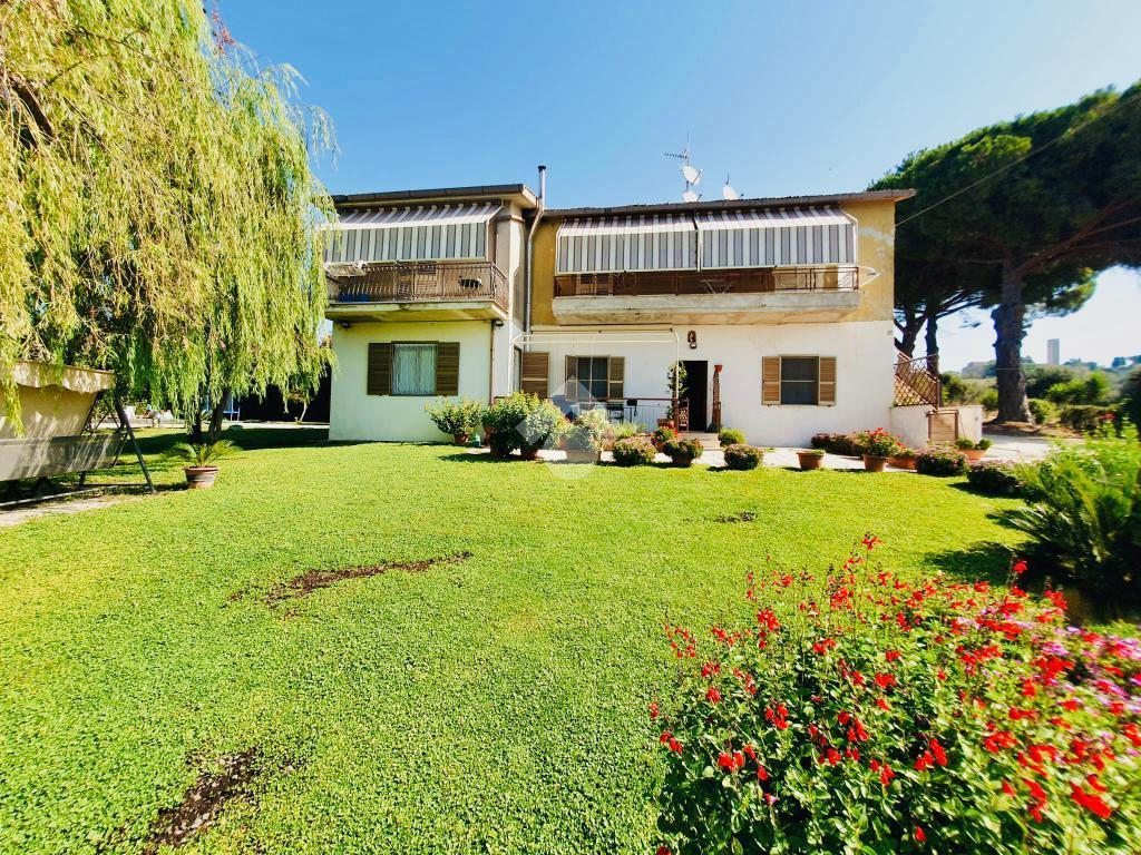 Casa indipendente in vendita a Tarquinia