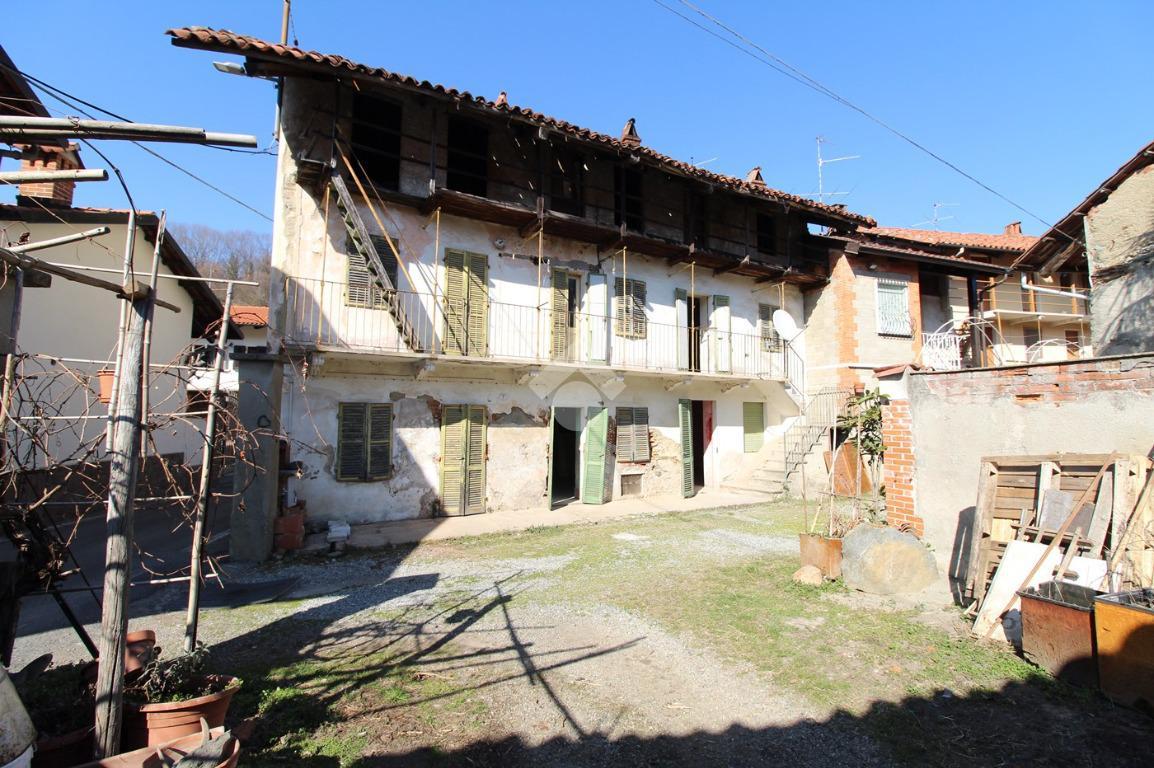 Casa indipendente in vendita a Zimone