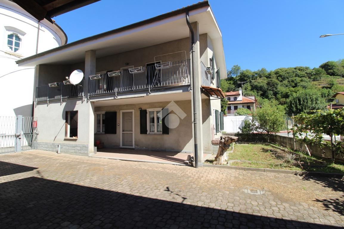 Casa indipendente in vendita a Zimone