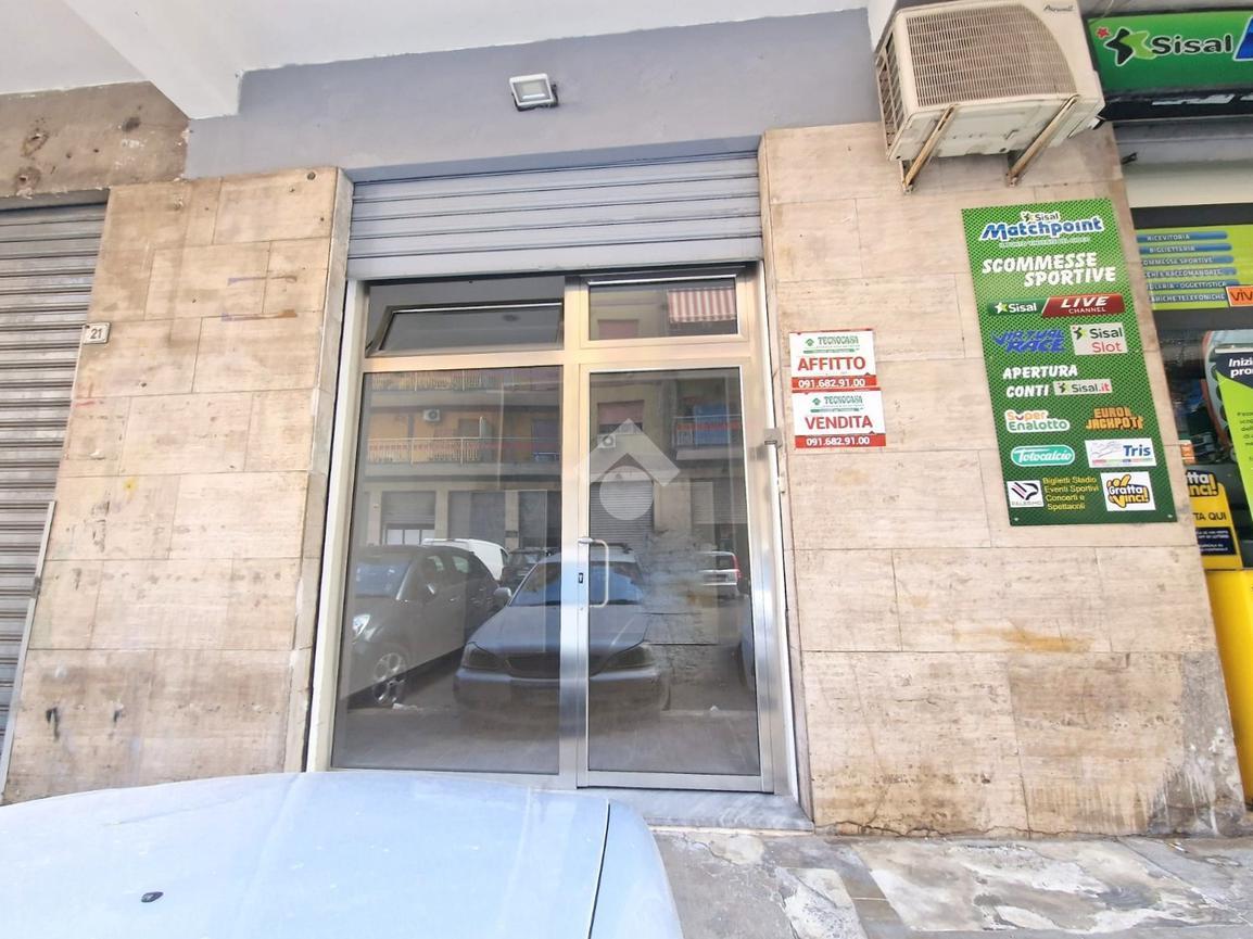 Negozio in affitto a Palermo