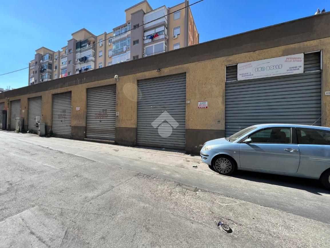 Negozio in affitto a Palermo