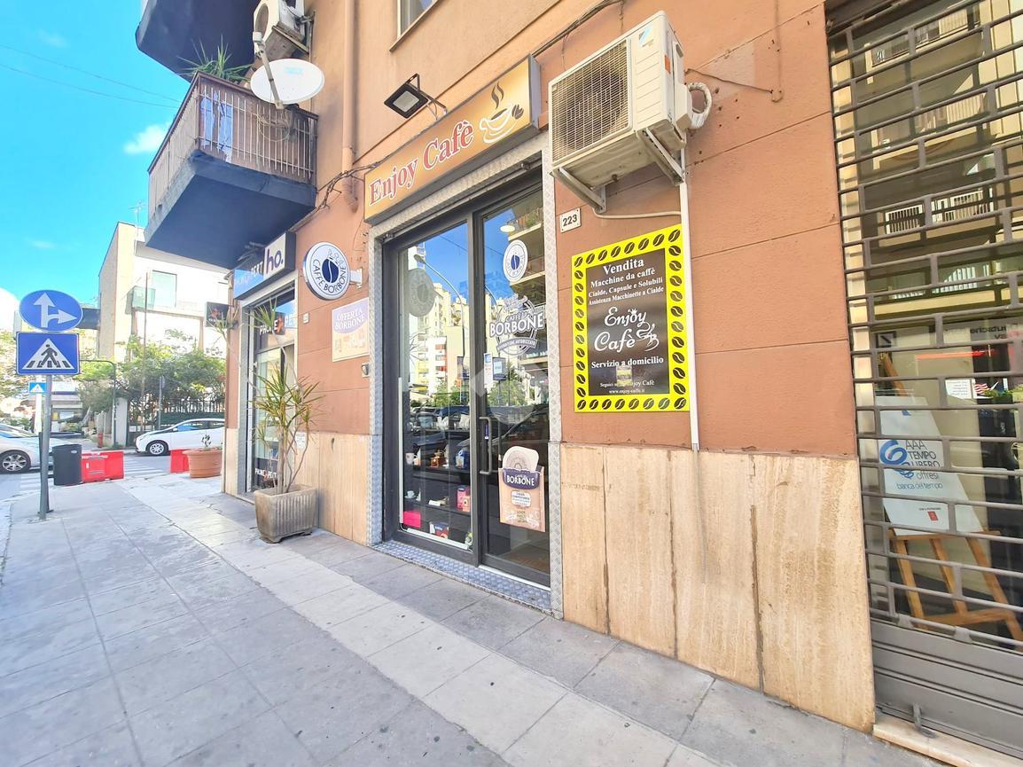 Negozio in vendita a Palermo